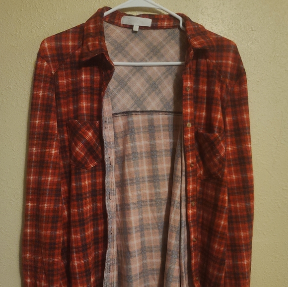 Eden & Olivia | Tops | Soft And Stretchy Flannel | Poshmark